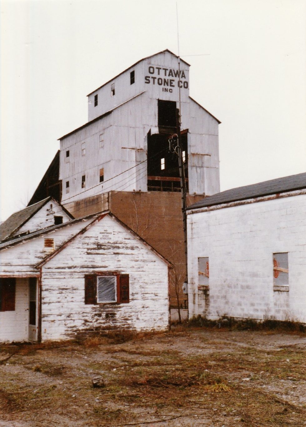 Contact | Gilboa Quarry
